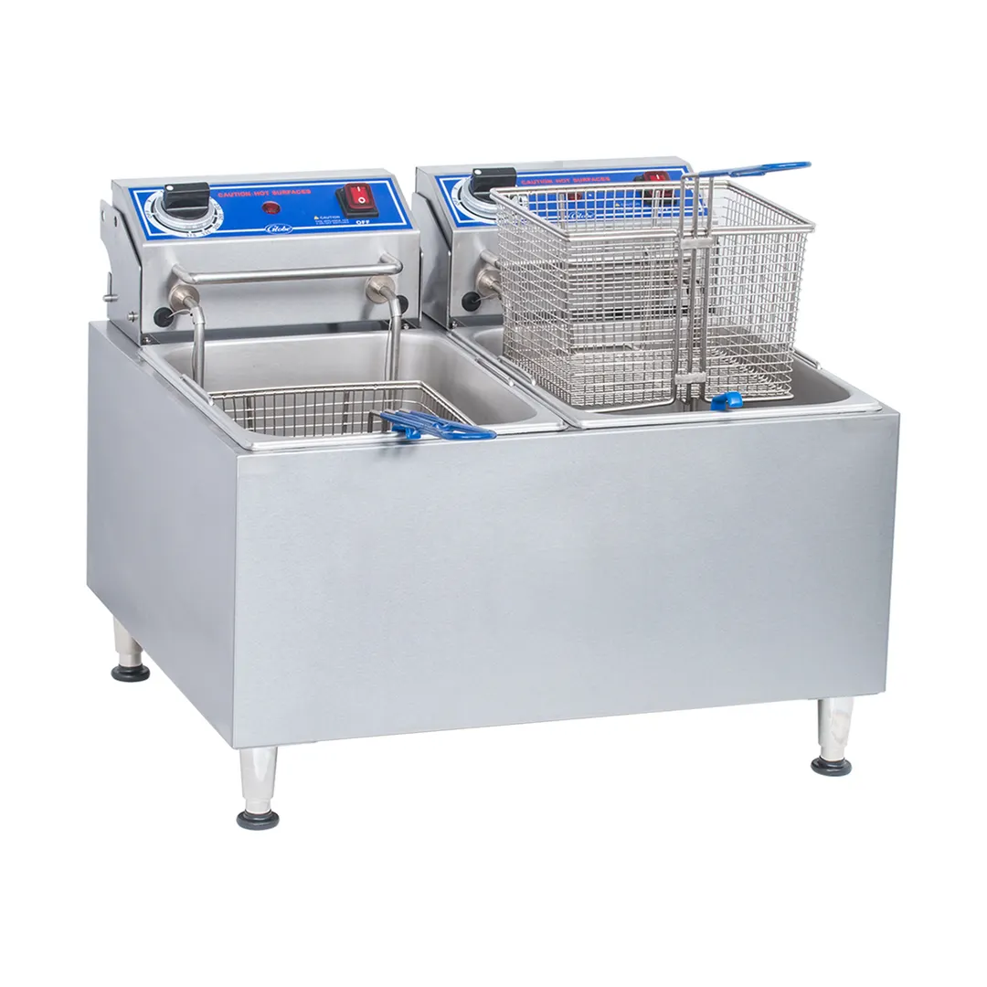 Globe PF32E Split Pot Countertop Electric Fryer - 32 Lb. Capacity